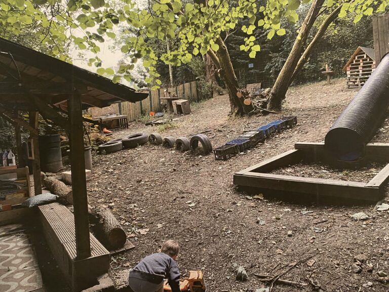 Thornliebank Nursery & Childcare | Kirktonholme Childcare